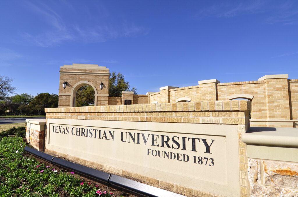 Texas Christian University – TCU – Signage Achieved using Architectural ...