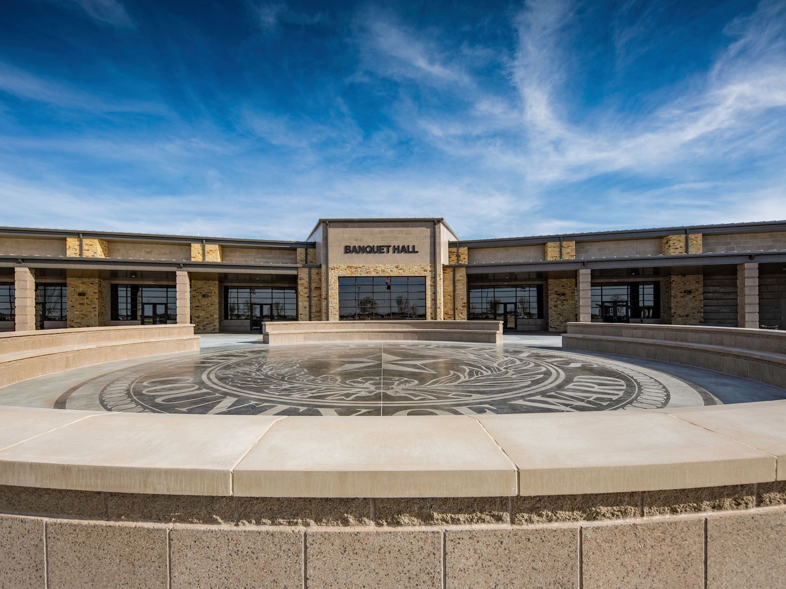 Cast stone wall coping – seat wall – radial stone pieces for circular ...